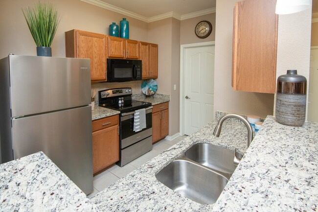 Estancia At Ridgeview Ranch - Apartments in Plano, TX | Apartments.com