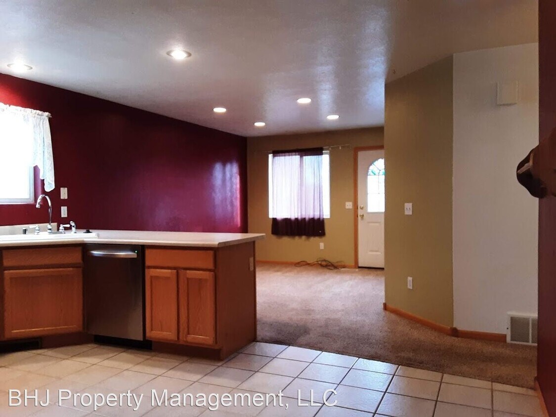 1399 N Heights Ave, Sheridan, WY 82801 - House Rental in Sheridan, WY ...