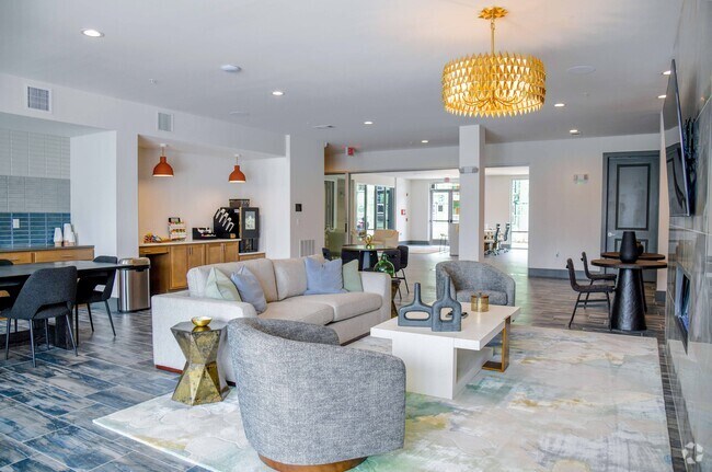 Maurepas Apartments with EV Charging | Apartments.com