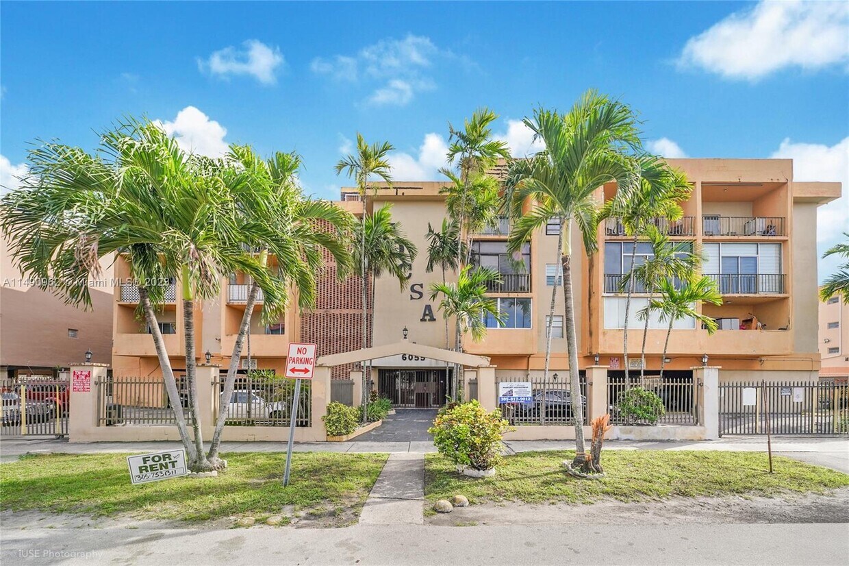 6055 W 19th Ave Unit 314, Hialeah, FL 33012 - Condo for Rent in Hialeah ...
