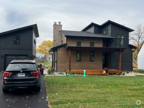 Mill Stream Park Apartments for Rent with Hardwood Floors - Mchenry, IL ...