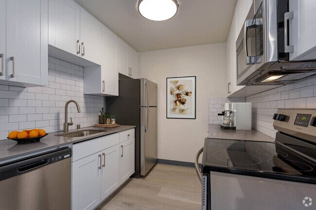 Topaz Way Townhomes Apartments for Rent with EV Charging - San ...