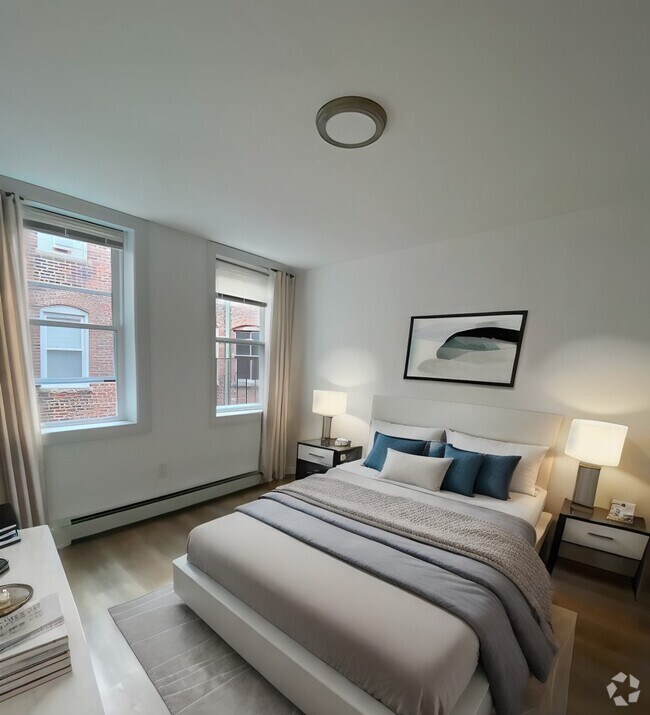 Jeffries Point-Airport Apartments for Rent with Hardwood Floors - East ...