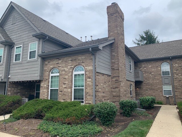 19 Foxcroft Rd Unit 219, Naperville, IL 60565 - Condo for Rent in ...