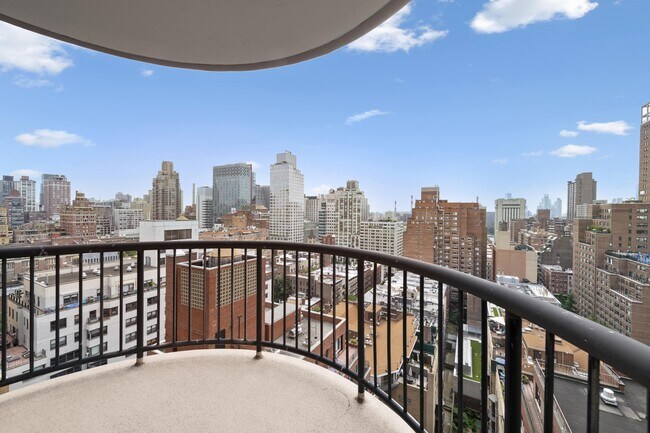 304 E 65th St Unit 18-C, New York, NY 10065 - Room for Rent in New York ...