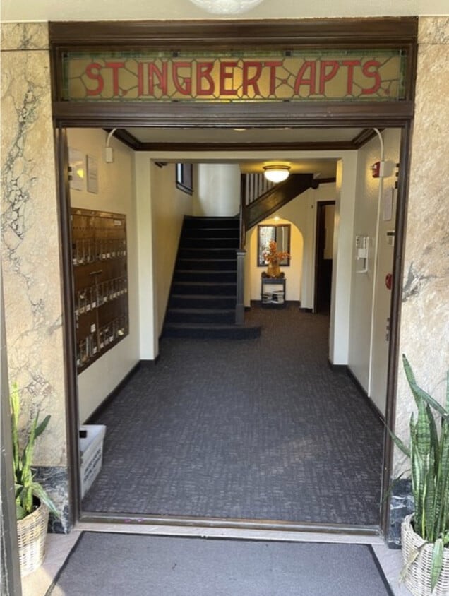 St.Ingbert Apartments - 309 E Harrison St Seattle, WA 98102 ...