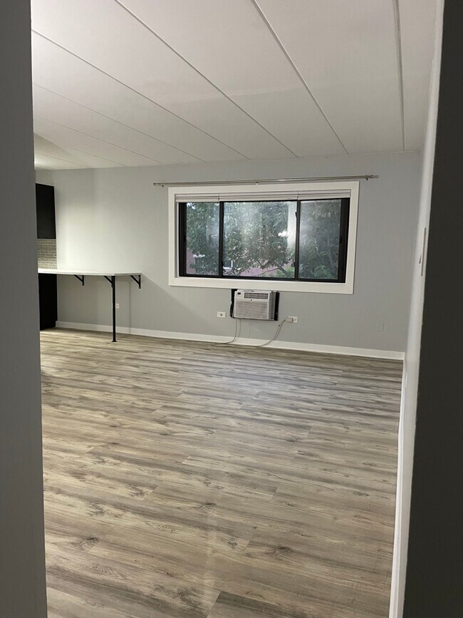 109 S Elmwood Ave Unit 21, Oak Park, IL 60302 - Condo for Rent in Oak ...