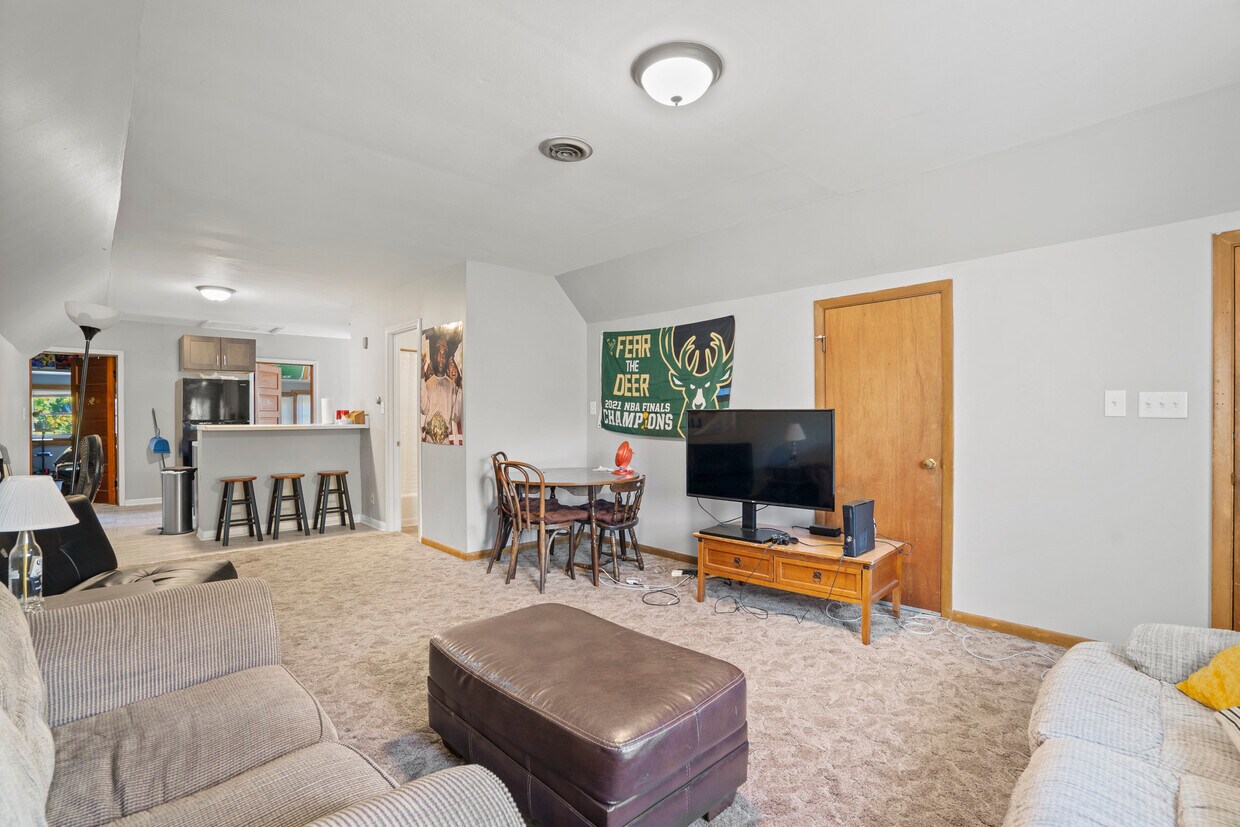 2837 N Maryland Ave Unit 2837A, Milwaukee, WI 53211 - 2837 N Maryland ...