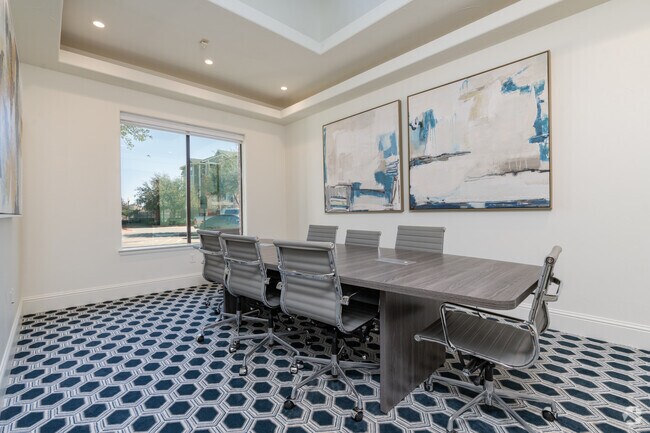 Platinum Castle Hills - Apartments in Lewisville, TX | Apartments.com