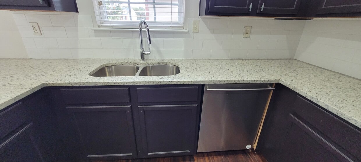 1104 Stony Pt, Grayson, GA 30017 - House Rental in Grayson, GA ...