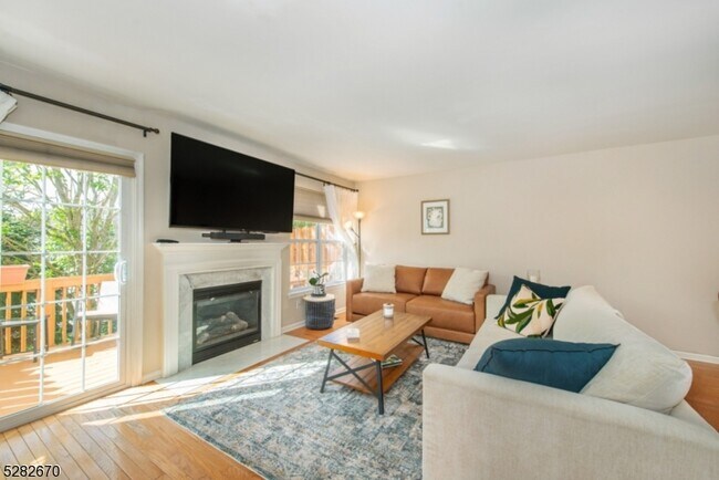 174 Terrace Ct, Pompton Lakes, NJ 07442 - Condo for Rent in Pompton ...