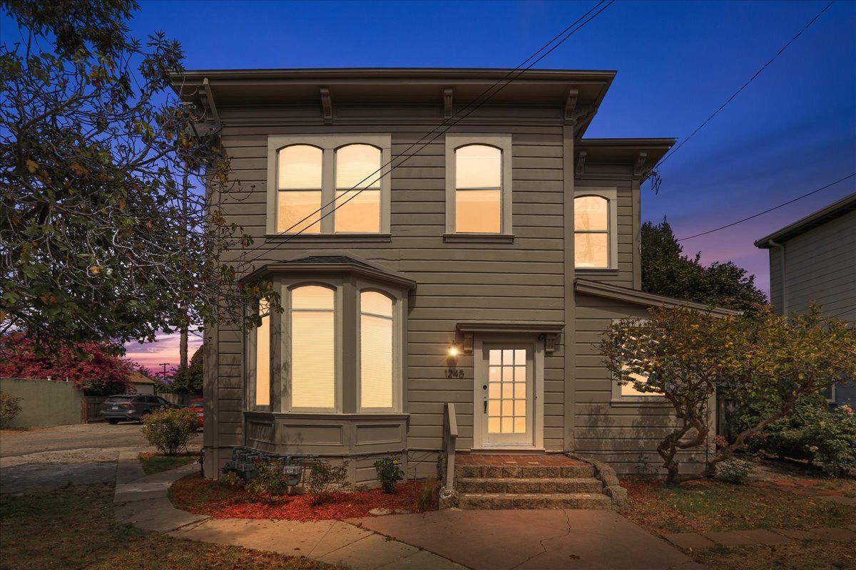 1241 Berkeley Way Unit 1241-B Berkeley Way, Berkeley, CA 94702 - 1241 ...