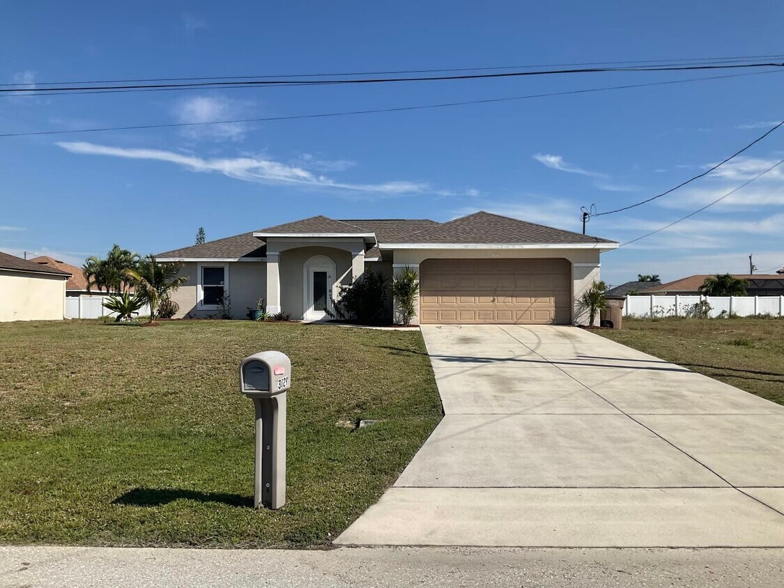 3029 SW 11th Ct - House Rental in Cape Coral, FL | Apartments.com