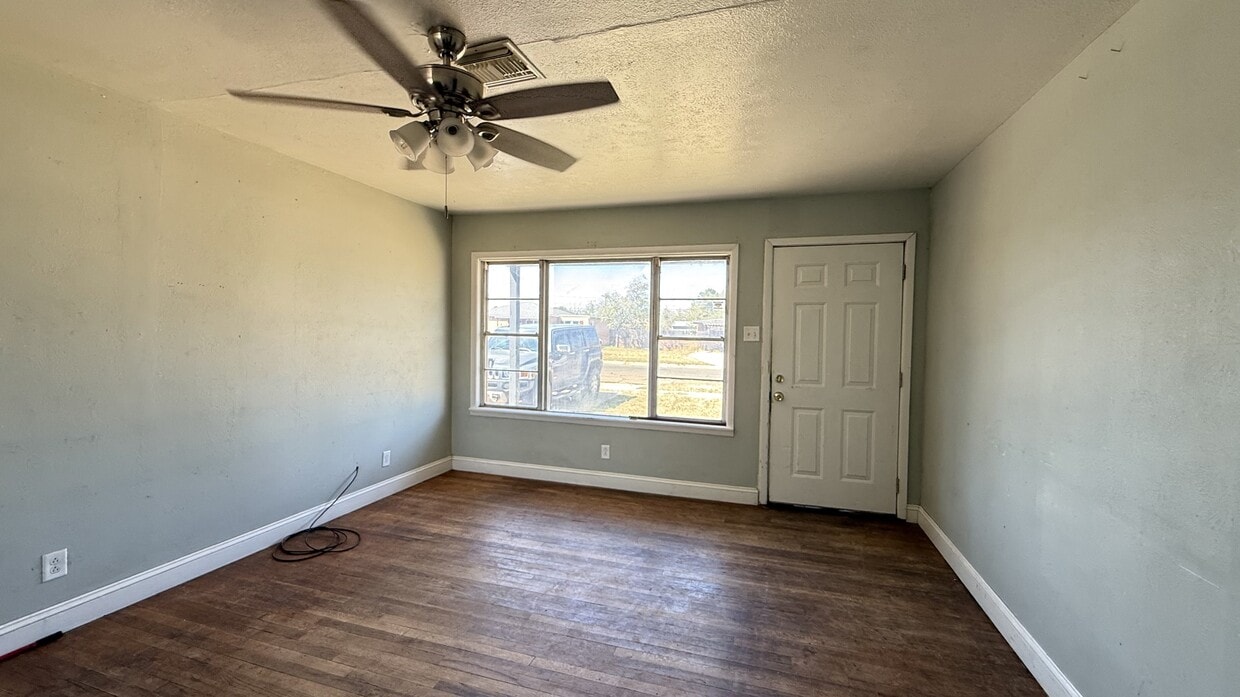 2619 Delano Ave, Midland, TX 79701 - House Rental in Midland, TX ...
