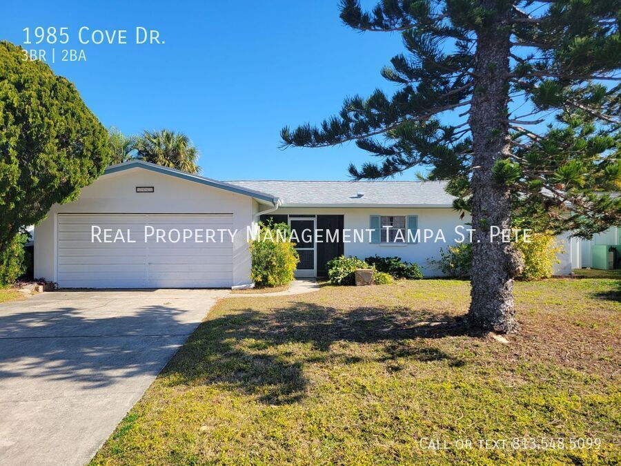 1985 Cove Dr, Largo, FL 33774 - Casa en renta en Largo, FL | Apartments.com