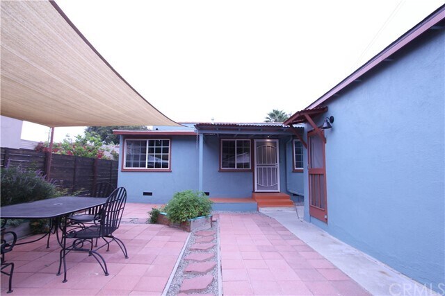 3371 Falcon Ave, Signal Hill, CA 90755 - Townhome Rentals in Signal ...