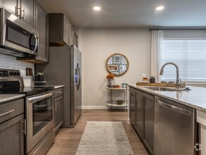 Spring Branch Apartments for Rent with a Garage - Houston, TX - Updated ...