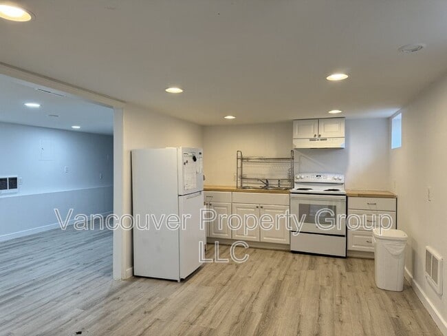 4520 Nicholson Rd Unit : 3, Vancouver, WA 98661 - Condo for Rent in ...