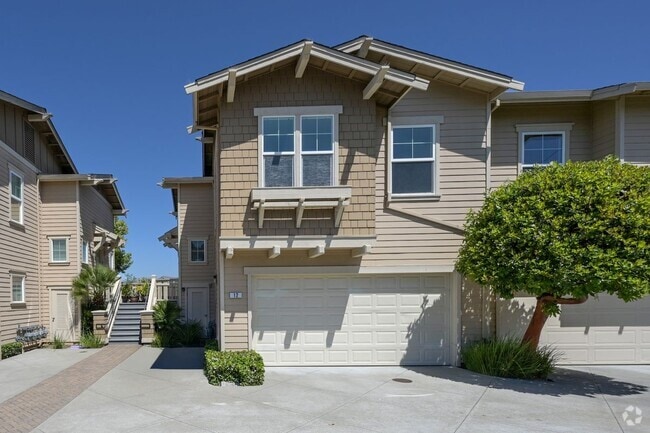 Rafael Meadows-Los Ranchitos Apartments for Rent with Extra Storage ...