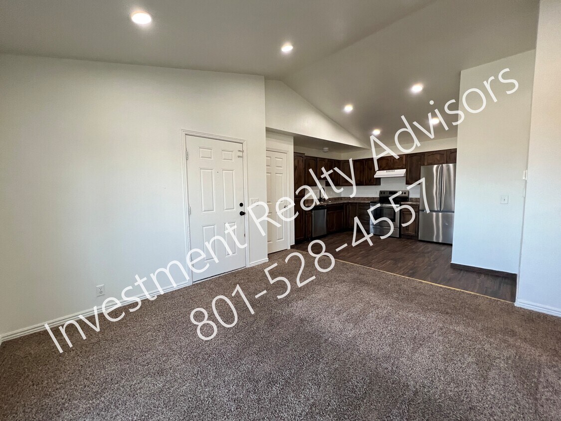 8029 Copperfield Pl Unit 31, Magna, UT 84044 - Condo for Rent in Magna ...