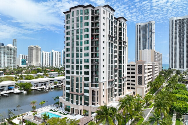 Kings Point East Apartments for Rent with EV Charging - North Miami Beach, FL - Updated Today ...