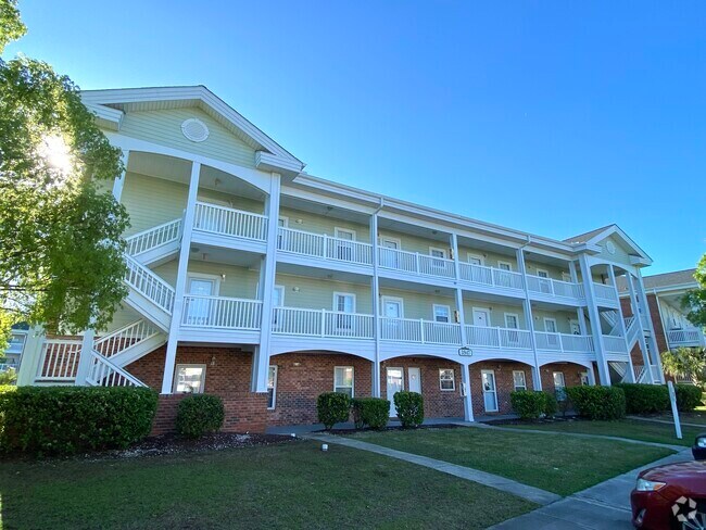 Cascades at Azalea Lakes Apartments for Rent with a Garage - Myrtle ...