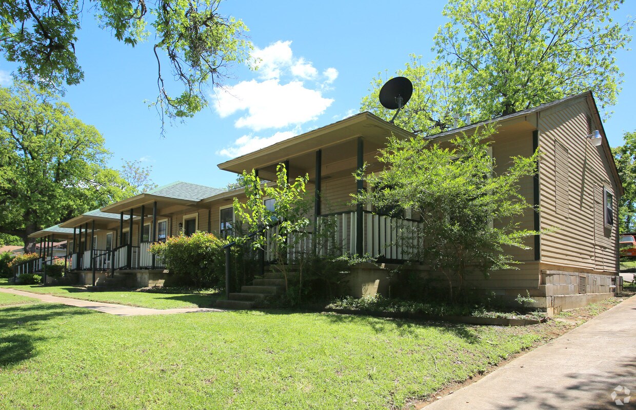 326 Mill St, Denton, TX 76205 - 326 Mill St Denton, TX 76205 ...