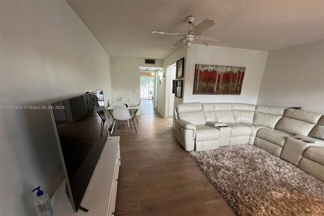 1301 SW 134th Way Unit 208B, Pembroke Pines, FL 33027 - Condo for Rent ...