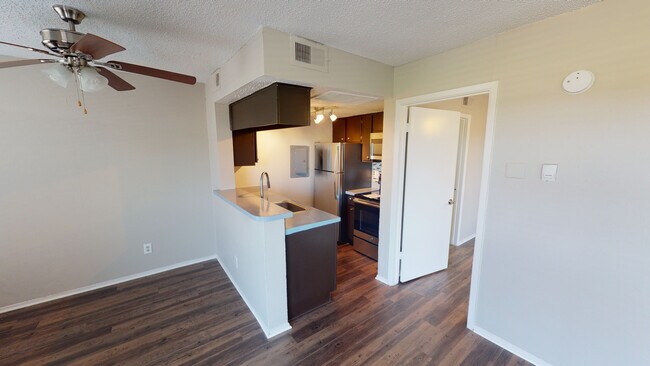 Cedar Point Apartments Apartments - Arlington, TX | Apartments.com