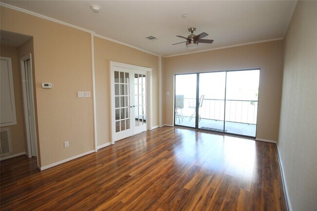 401 Lakeside Ln Unit 210 B, Houston, TX 77058 - Condo for Rent in ...