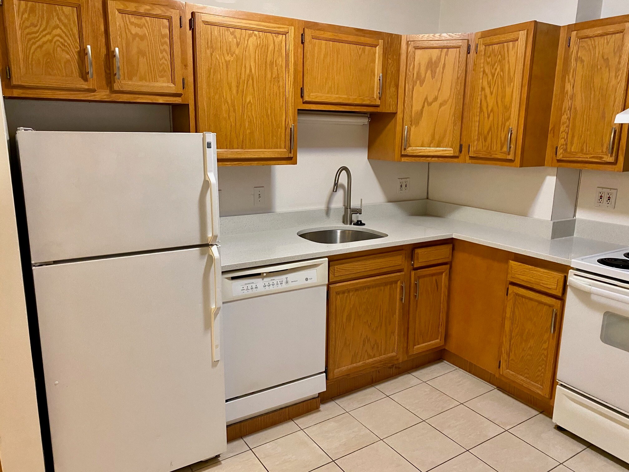 20 Hanson St Unit 3, Boston, MA 02118 - Condo for Rent in Boston, MA ...