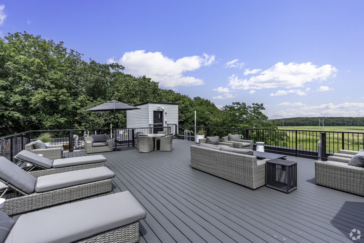 The Overlook - 44 Wharf St Weymouth, MA 02189 | Apartments.com