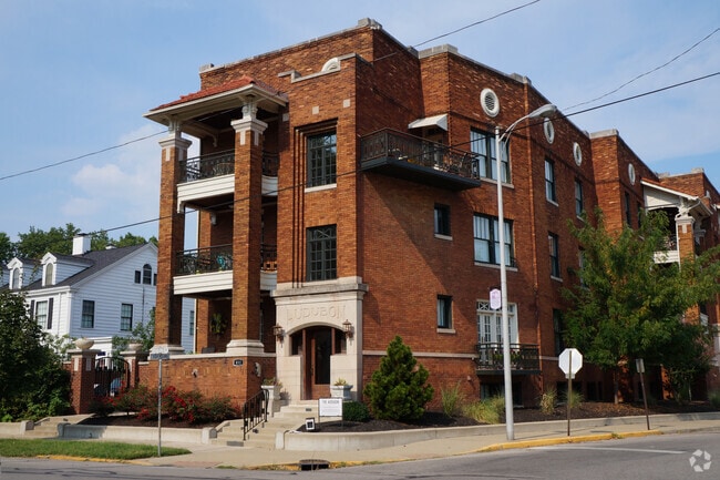 Wheeler Apartments for Rent with High Ceilings - Evansville, IN ...