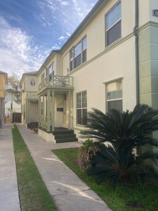 1258 S Spaulding Ave Unit 1258 Half, Los Angeles, CA 90019 - 1258 S ...