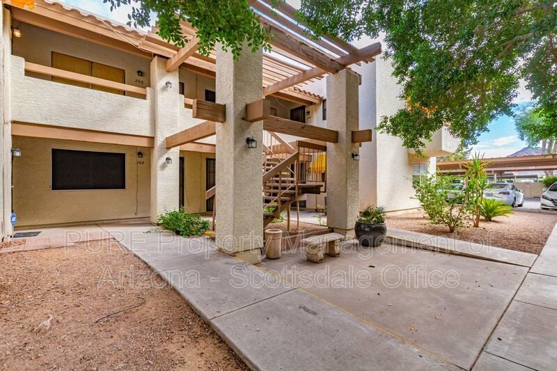 8847 North 8th St Unit #102, Phoenix, AZ 85020 - Condo for Rent in ...