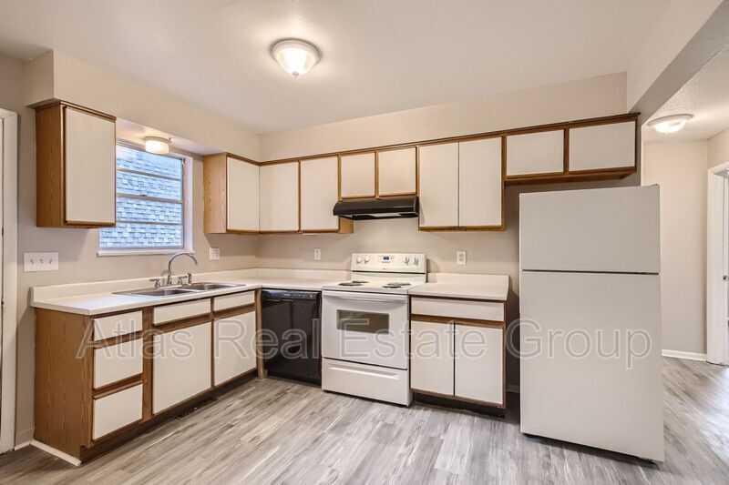 331 N Columbine St Unit A, Golden, CO 80403 - Condo for Rent in Golden ...