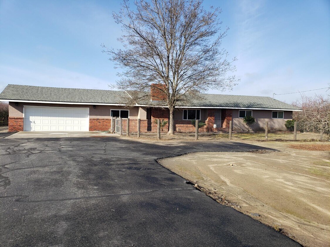 5658 Rd 28, Madera, CA 93637 - House Rental in Madera, CA | Apartments.com