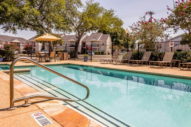 Sunchase Apartments Round Rock