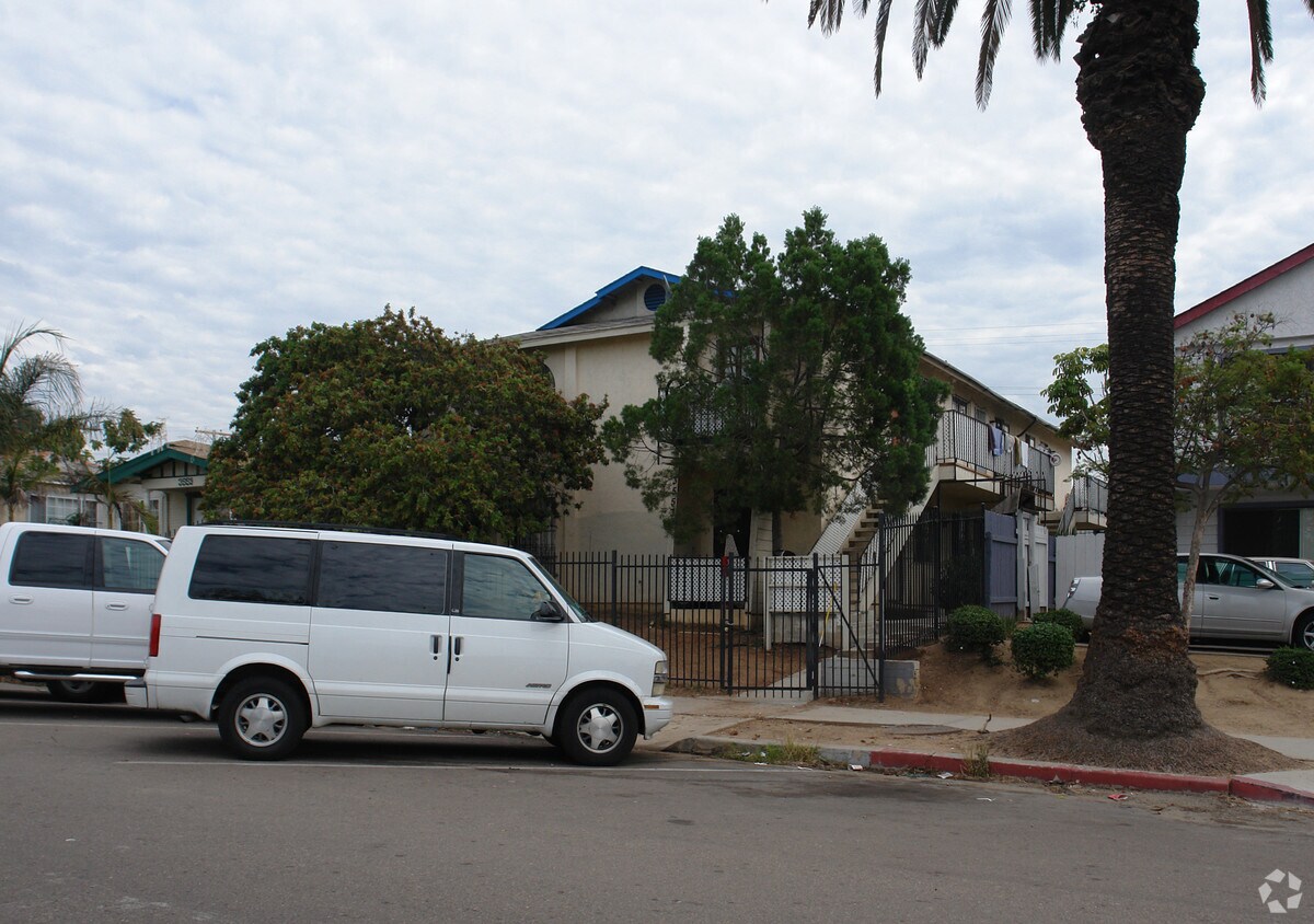 3553 43rd St, San Diego, CA 92105 - 3553 43rd St San Diego, CA 92105 ...