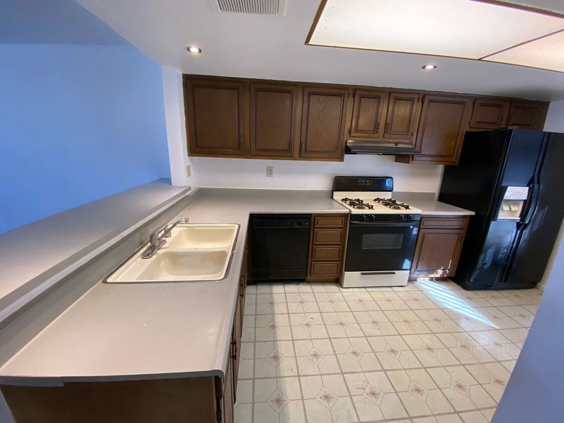 6544 Ironbark Ln, Las Vegas, NV 89107 - House Rental in Las Vegas, NV ...