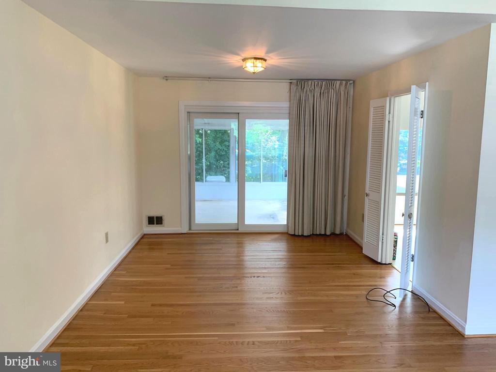 9211 Bardon Rd, Bethesda, MD 20814 - House Rental in Bethesda, MD ...