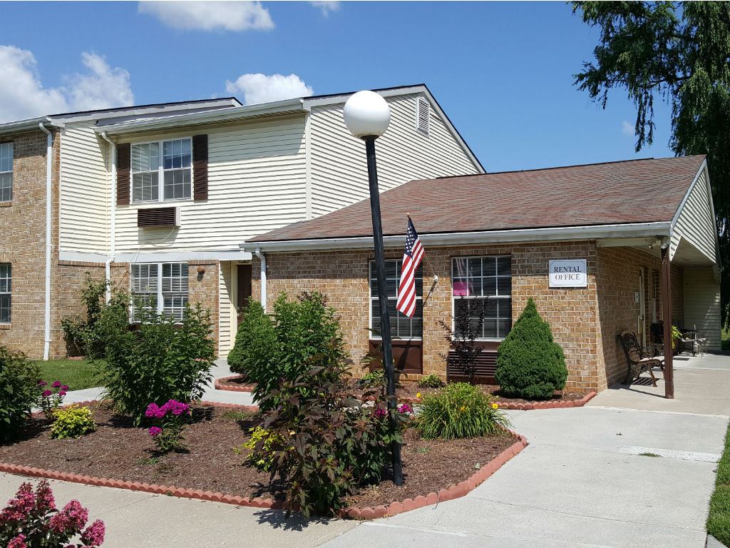 Spring Run Apartments - 38 Spring Run Ln Charles Town, WV 25414 ...
