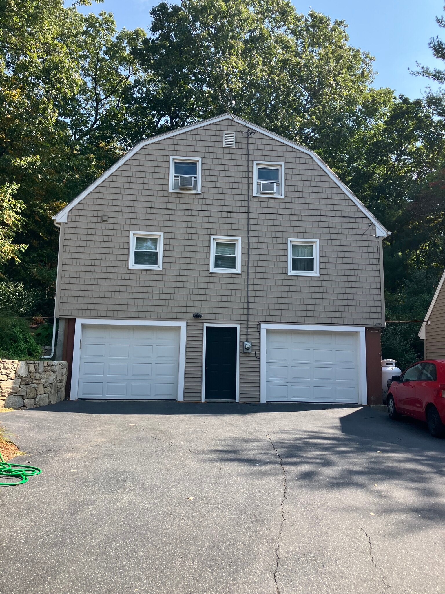 28 Quissett Rd, Mendon, MA 01756 - House Rental in Mendon, MA ...