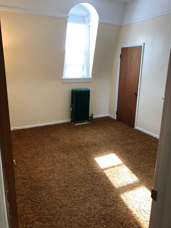 15 Adams St Unit 4, Tiffin, OH 44883 - Tiffin, OH, 44883 | Apartments.com