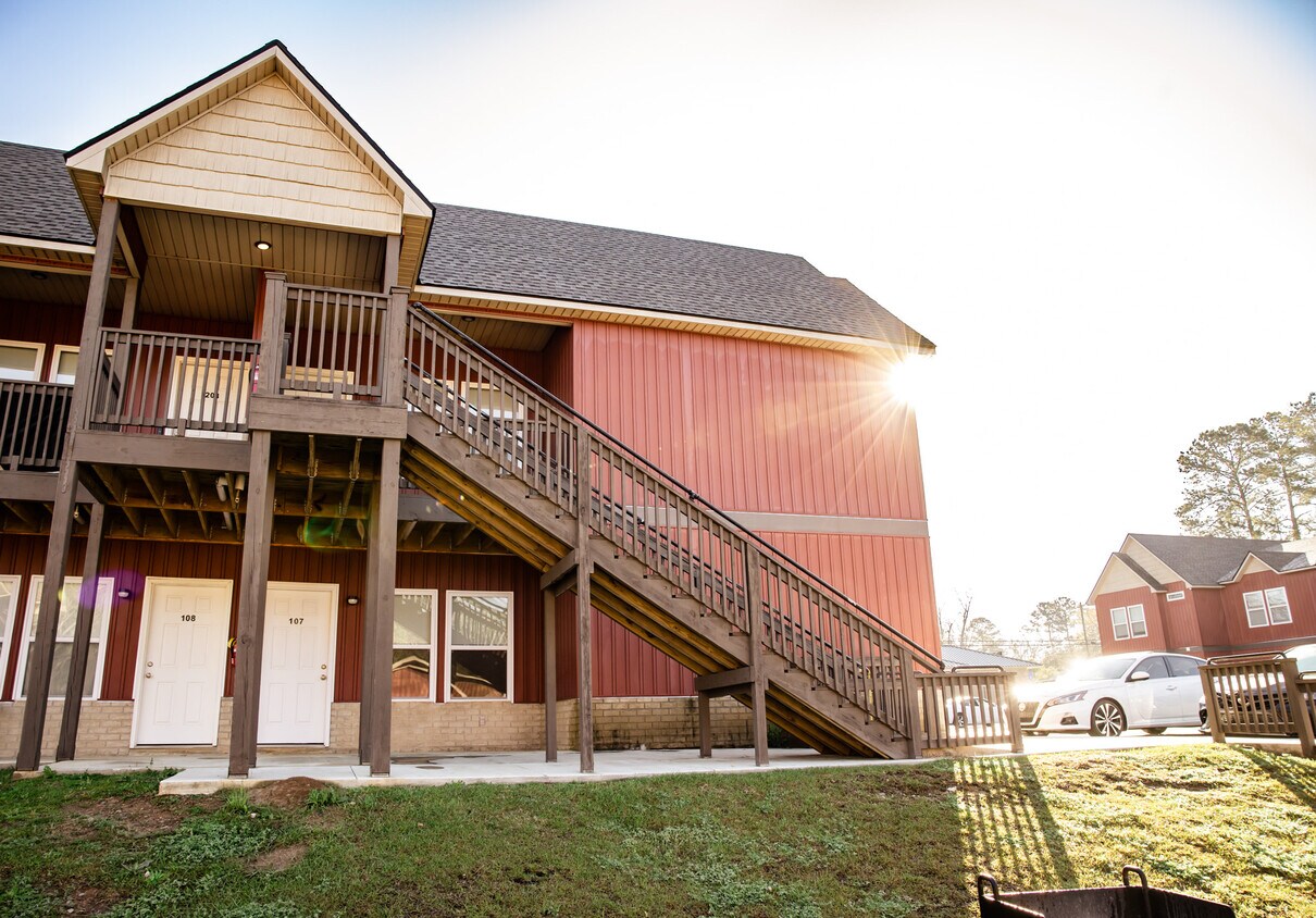 878 4Th St SE Unit B-104, Cairo, GA 39828 - Room for Rent in Cairo, GA ...