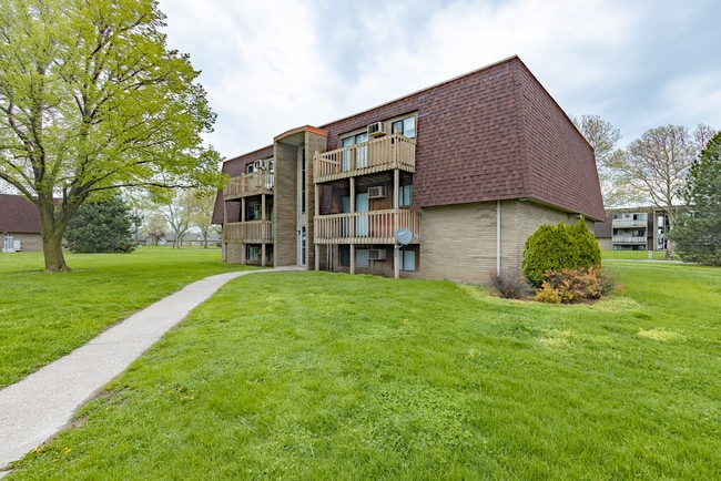 Foxborough Commons Apartments - Sandusky, OH | Apartments.com