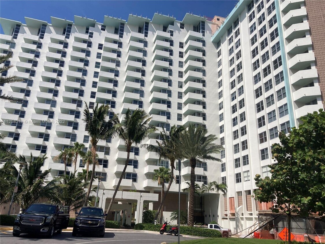 2899 Collins Ave Unit 808, Miami, FL 33140 - Condo for Rent in Miami ...