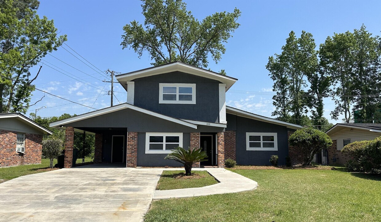 1442 Eleanor St, Savannah, GA 31415 - House Rental in Savannah, GA ...