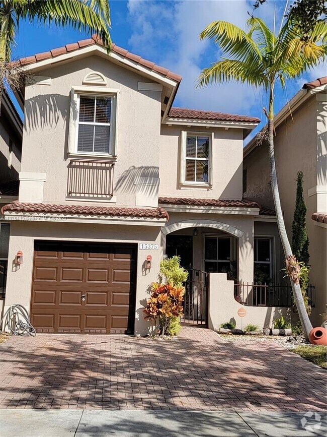 Catalina Isle Apartments under $1,500 - Miami, FL - 8 Rentals | Apartments.com