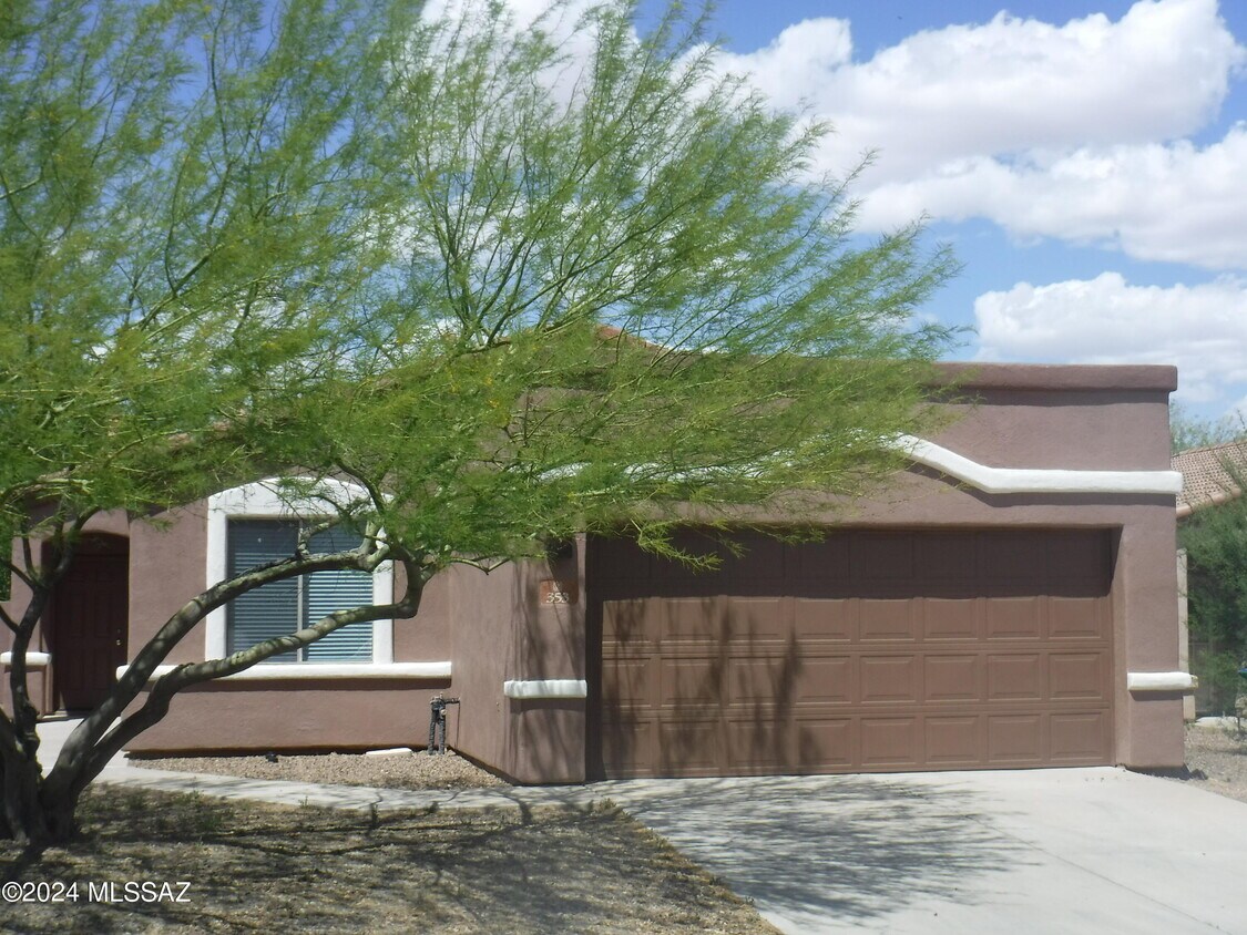 353 E Camino Rancho Seguro, Sahuarita, AZ 85629 - House Rental in ...